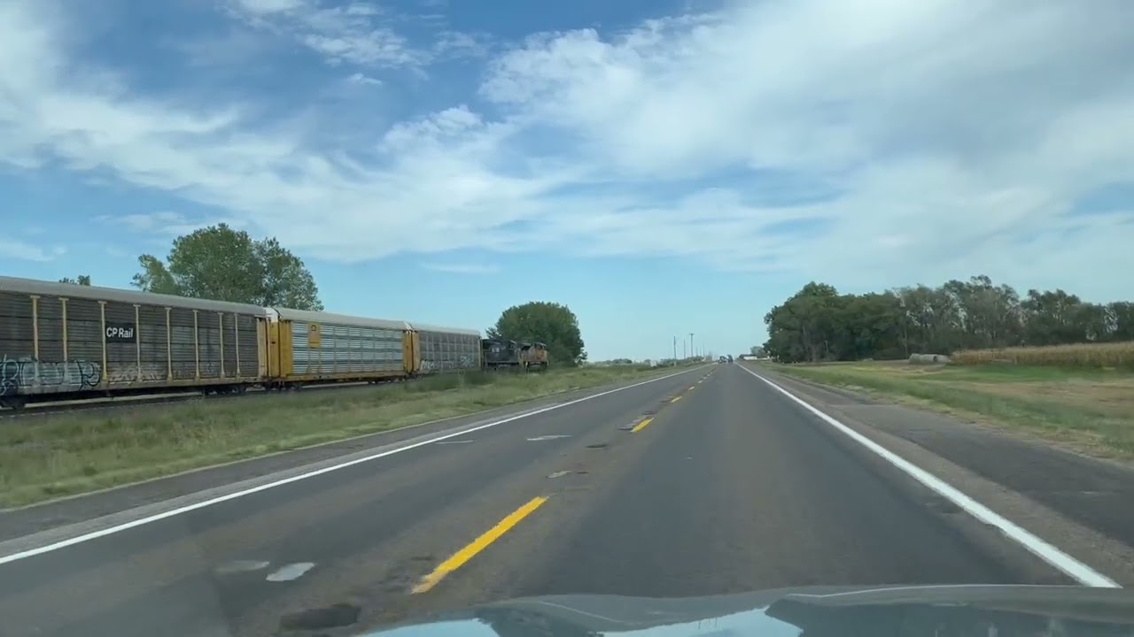 Pacing UP Autorack train along US Rt 30 in Nebraska 9/ 2022 - YouTube