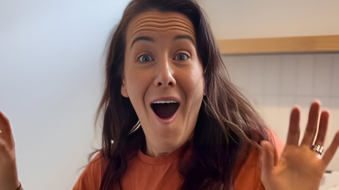 CURIOUS COUPLE *Hilarious Punchline* 😂 #joke - YouTube