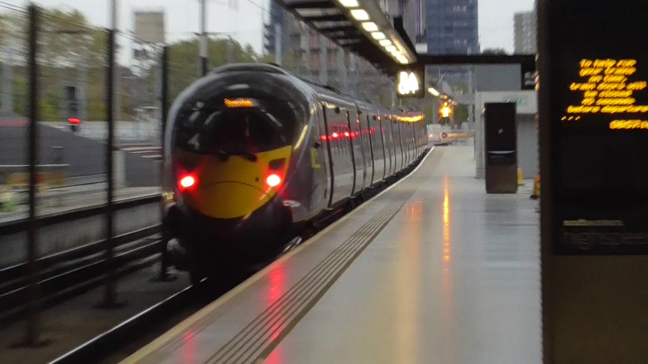 Southeastern Class 395 Departure London St Pancras International for ...