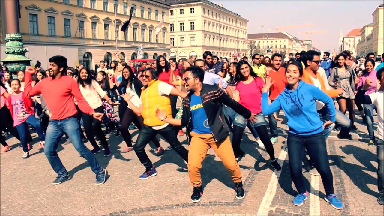 International Bollywood Flash Mob | Munich 2016 - YouTube