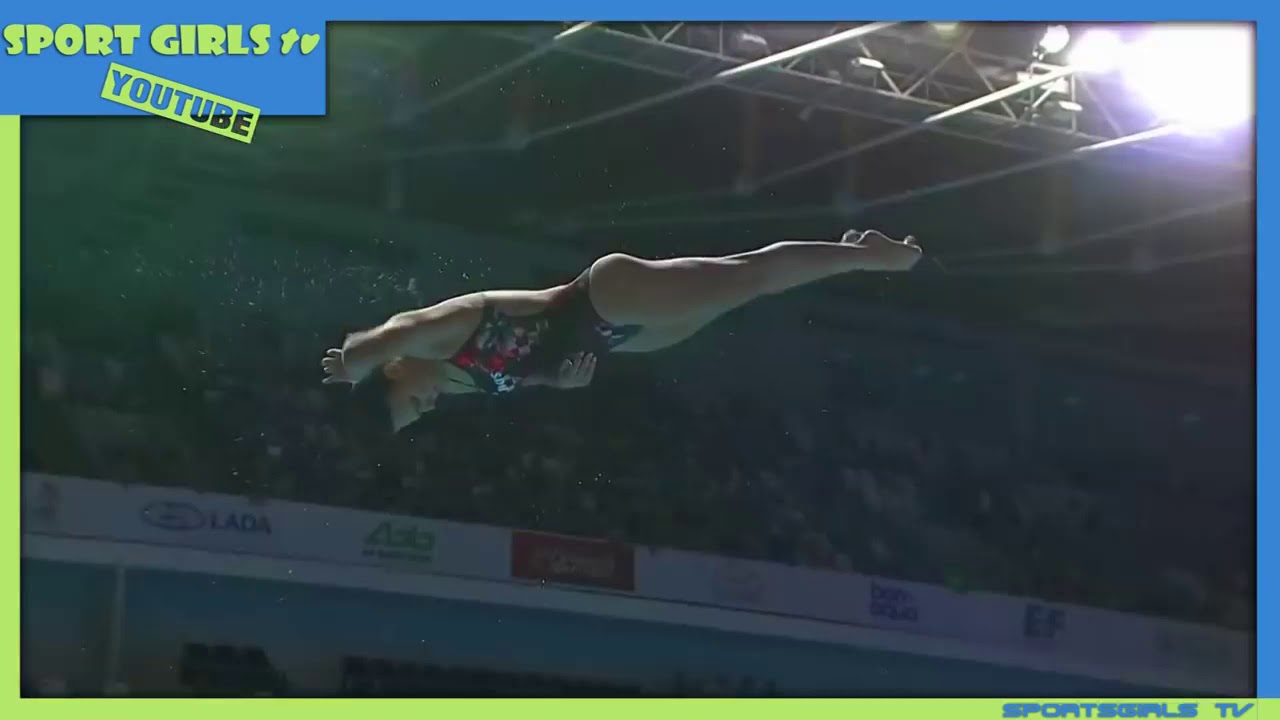 HOT 💥FEMALE DIVERS COMPILATION - YouTube