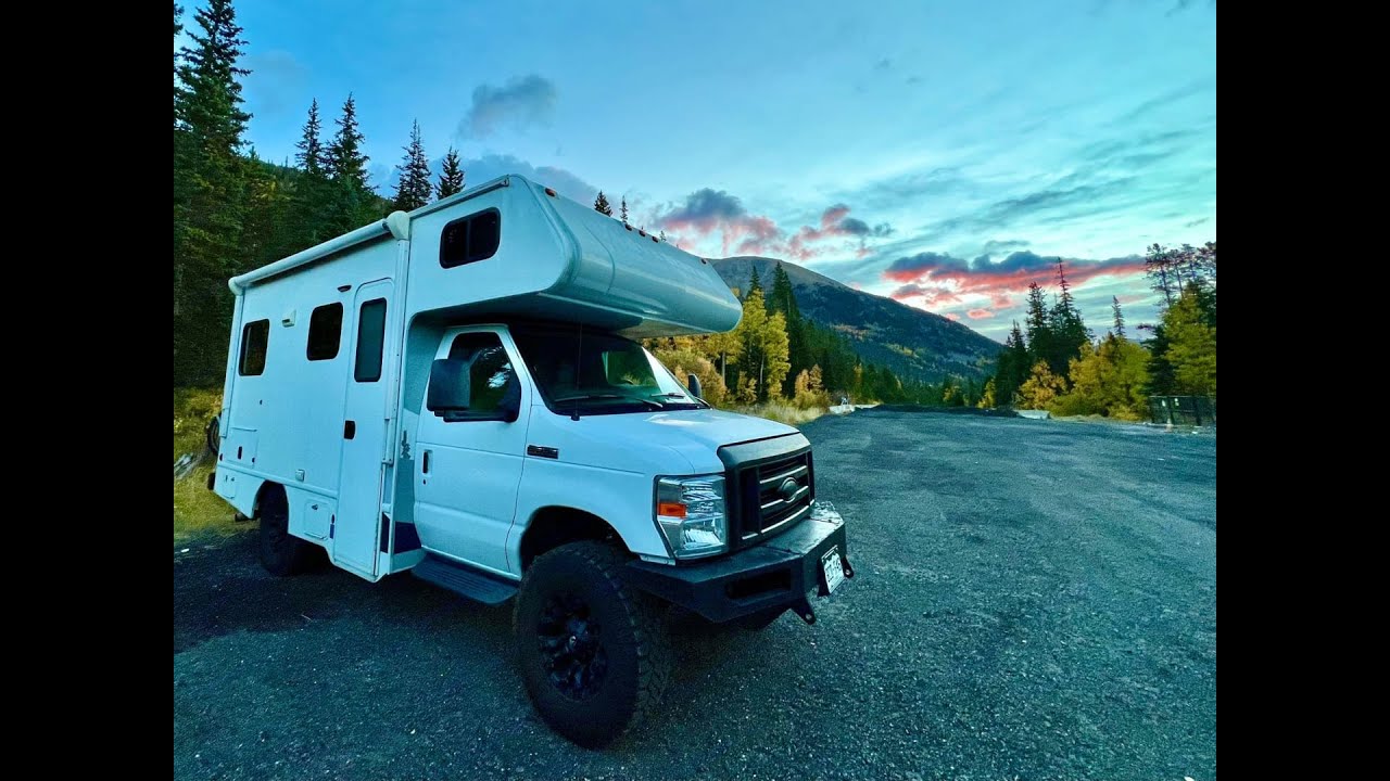 Rent this Colorado Off Grid Mini Class C motorhome on STEROIDS! Check ...