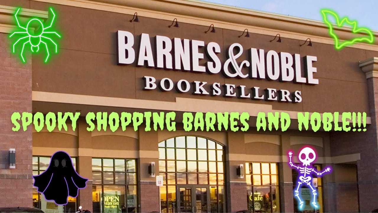 COME SPOOKY SHOPPING WITH ME BARNES AND NOBLE!!! 🖤🤍🎃👻 also check out ...