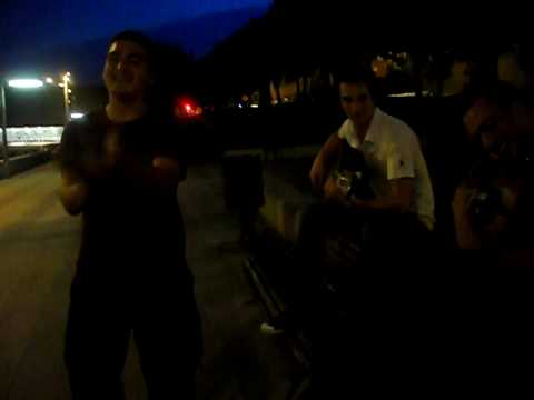 Cantando un ratitoo!! ! - YouTube