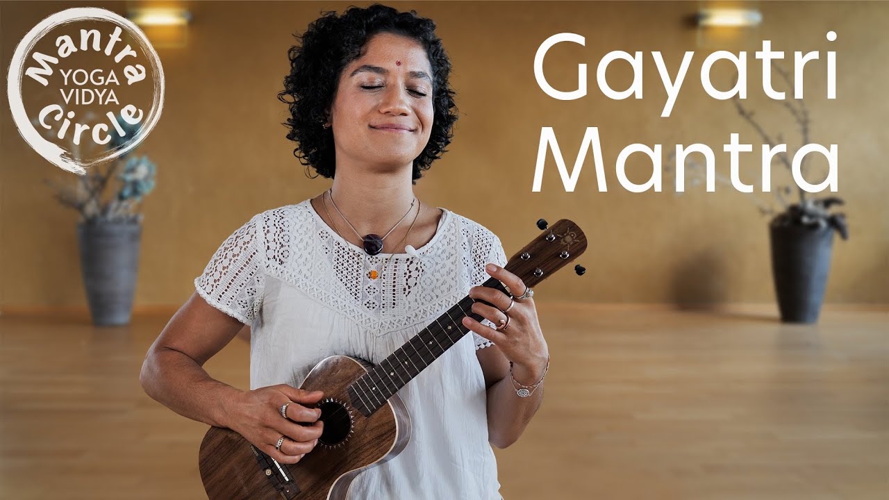 Gayatri Mantra by Sonya from Mantra Circle - YouTube