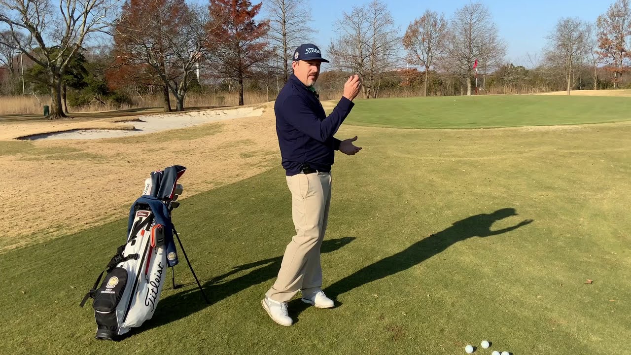 Short Approach Shots into the Green - YouTube