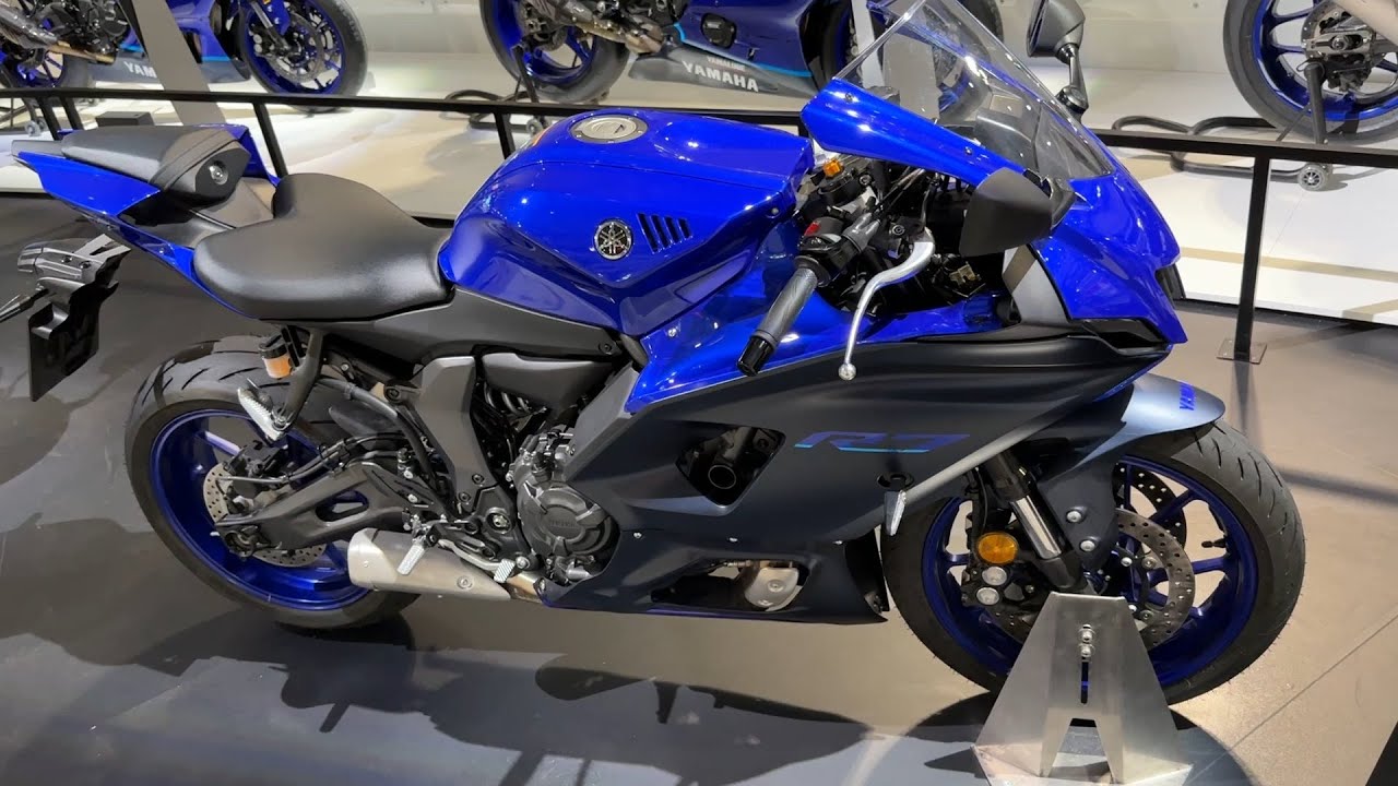 Amazing Track Bike !!! 2023 Yamaha R7 - YouTube