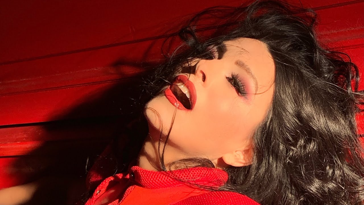 NOTHING'S GONNA SAVE YOU - TOMASINA - YouTube