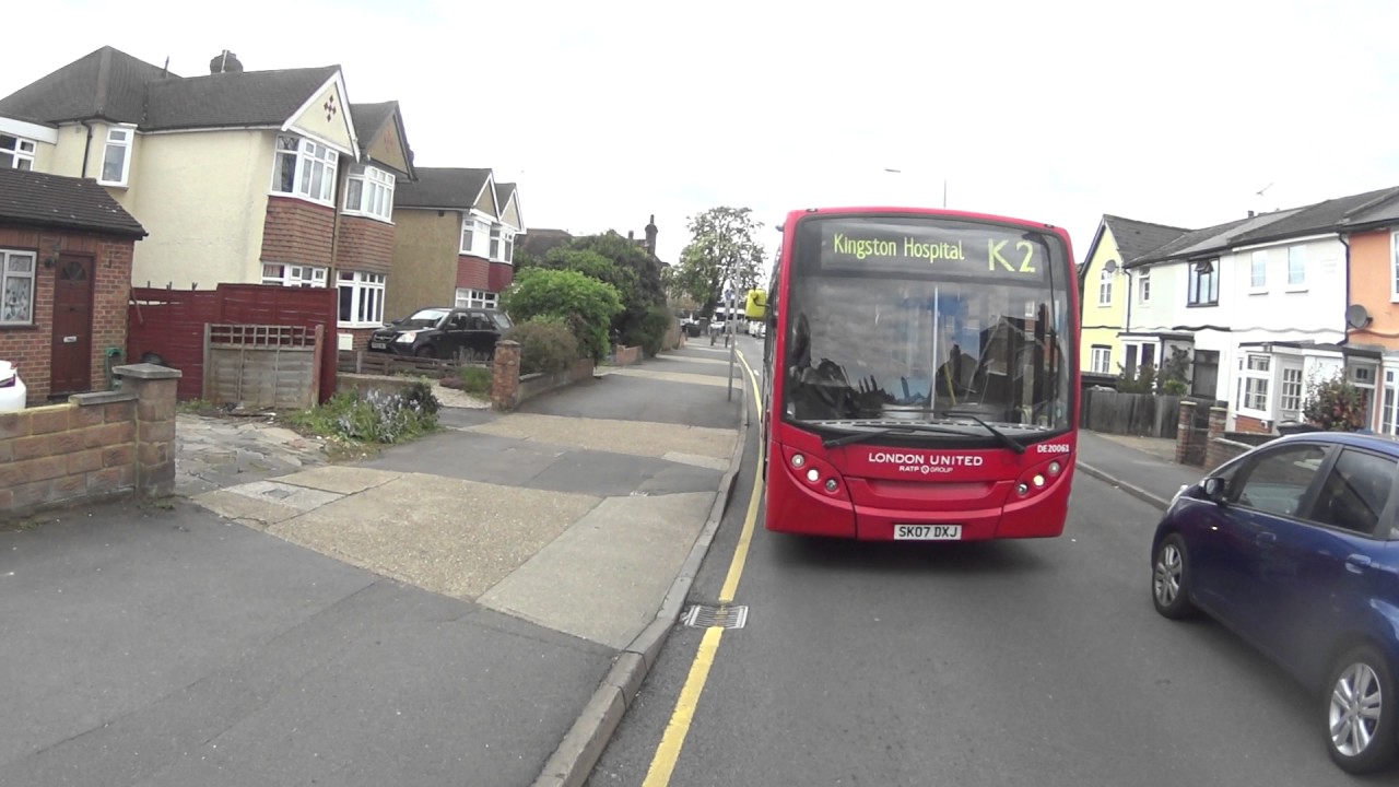 I'm a bus, get out of my way (@LondonUtdRATP) (@tfl) - YouTube