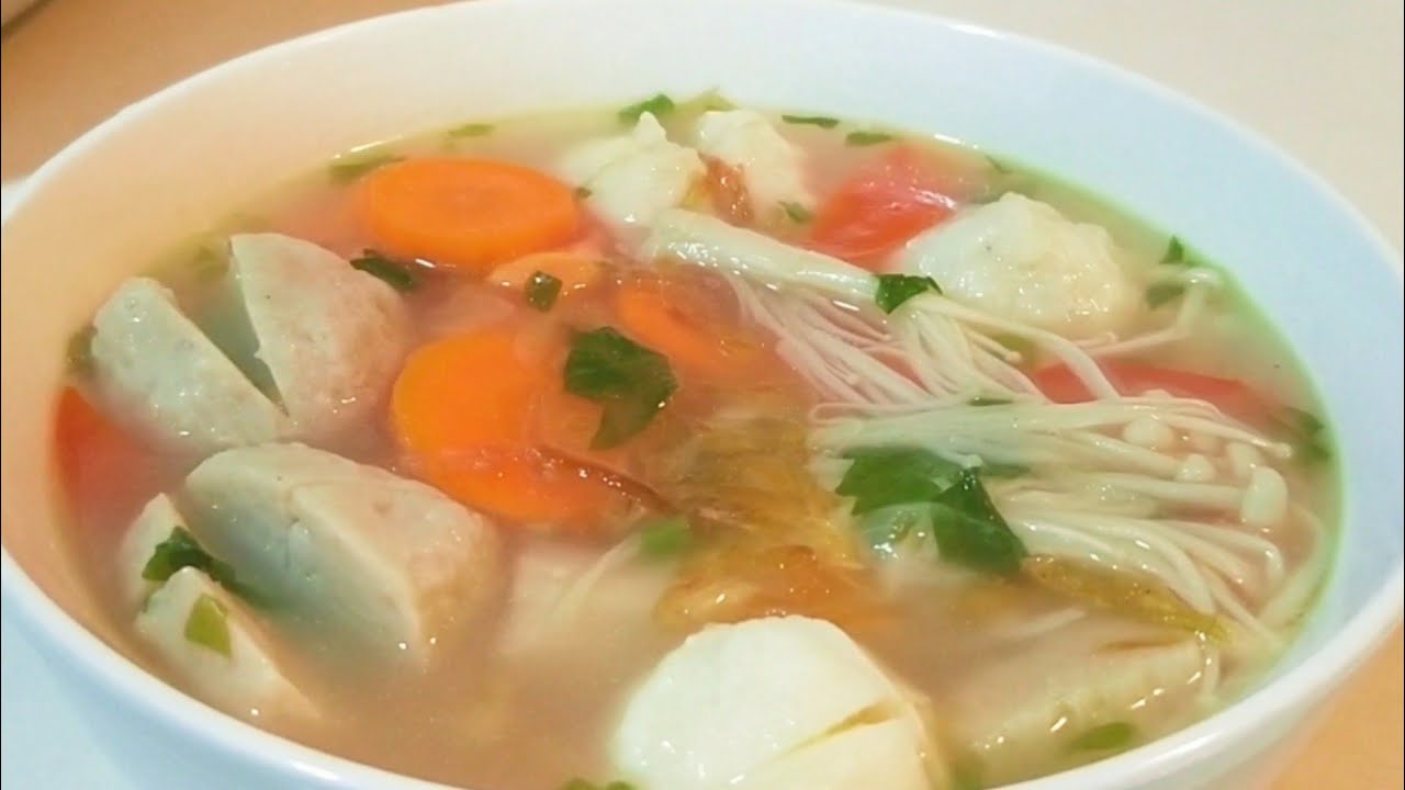 Sup jamur enoki dan bakso ikan ala tkw taiwan - YouTube