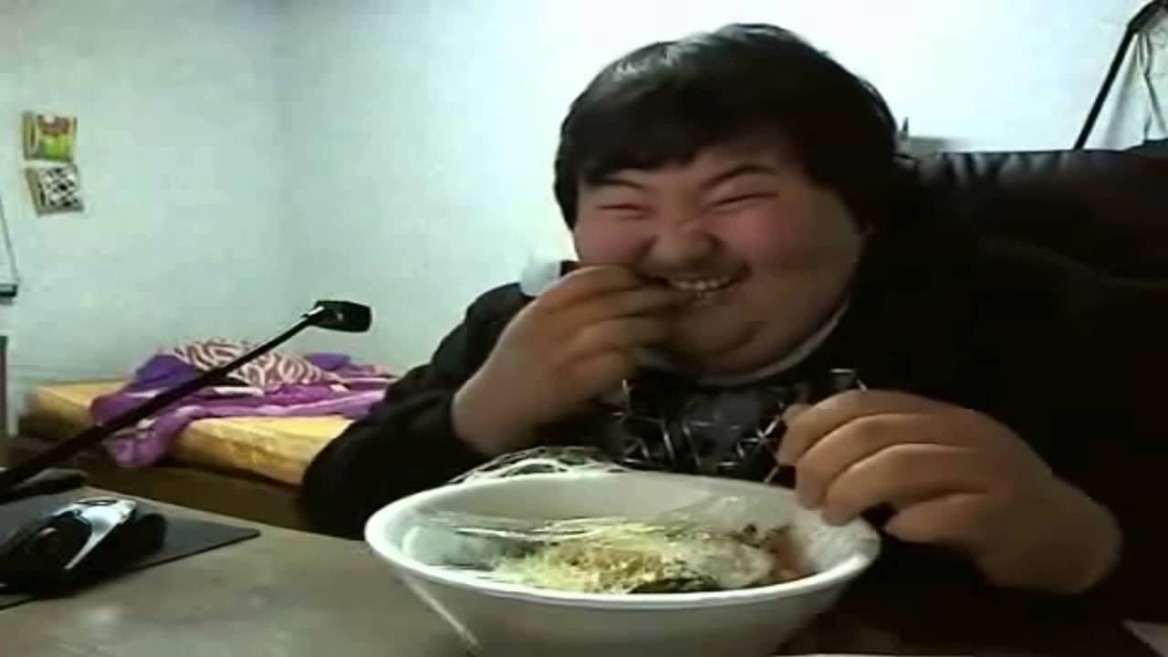 Menes/Memes #3 - Coreano Rindo Muito E Quase Morre! - YouTube