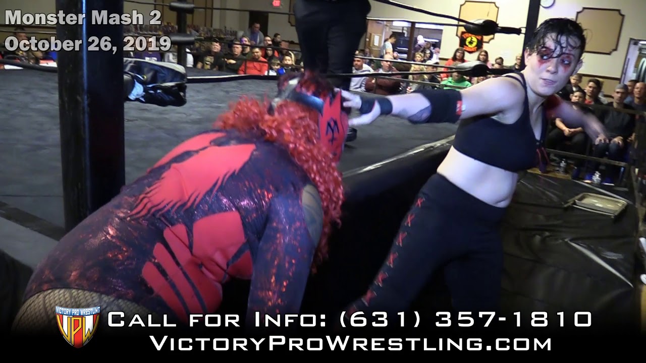 VPW Monster Mash Anastasia Morningstar vs Megan Mason - YouTube