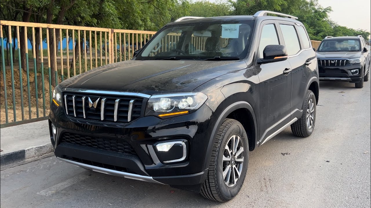 Updated Mahindra SCORPION Z8 SELECT 2025 | New Mahindra SCORPION 2025 ...