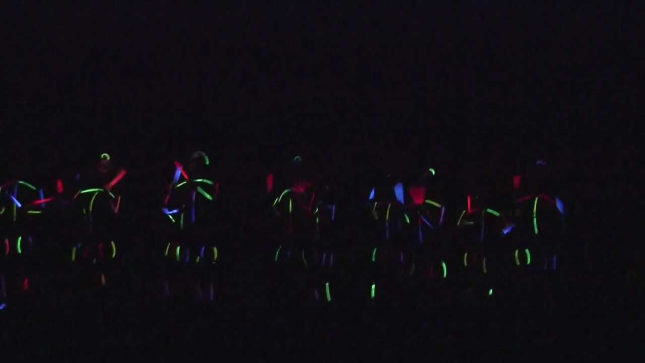 LA DANCE MAGIC EN FLUO - YouTube
