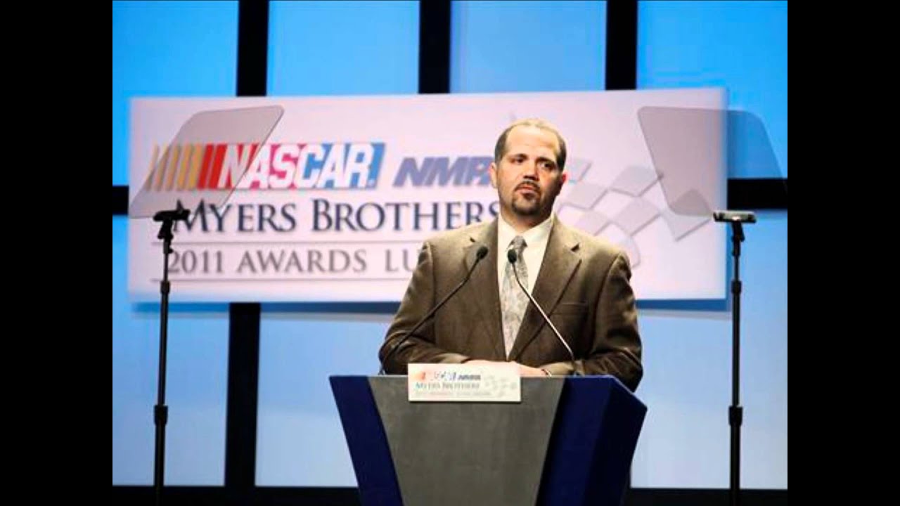 Darian Grubb Acceptance Speech for Cup Crew Chief Champion 2011 - YouTube