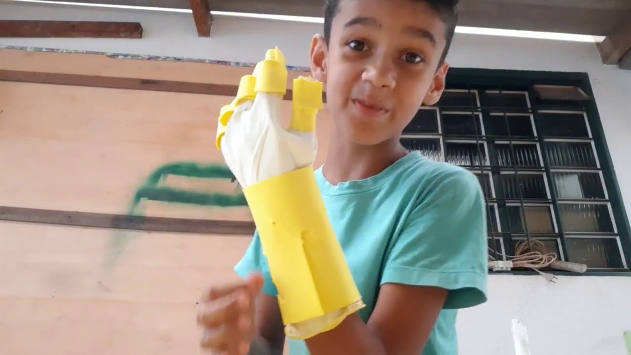 Tutorial de como fazer a manopula do thanos - YouTube