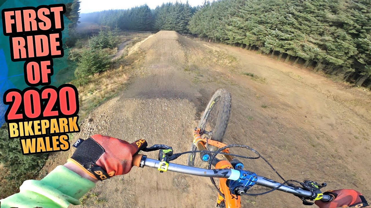 SICK MTB DOWNHILL TRAILS AT BIKE PARK WALES - FIRST RIDE OF 2020 - YouTube