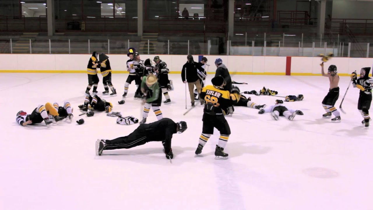 Waterloo Wolves Harlem Shake - Ontario - YouTube