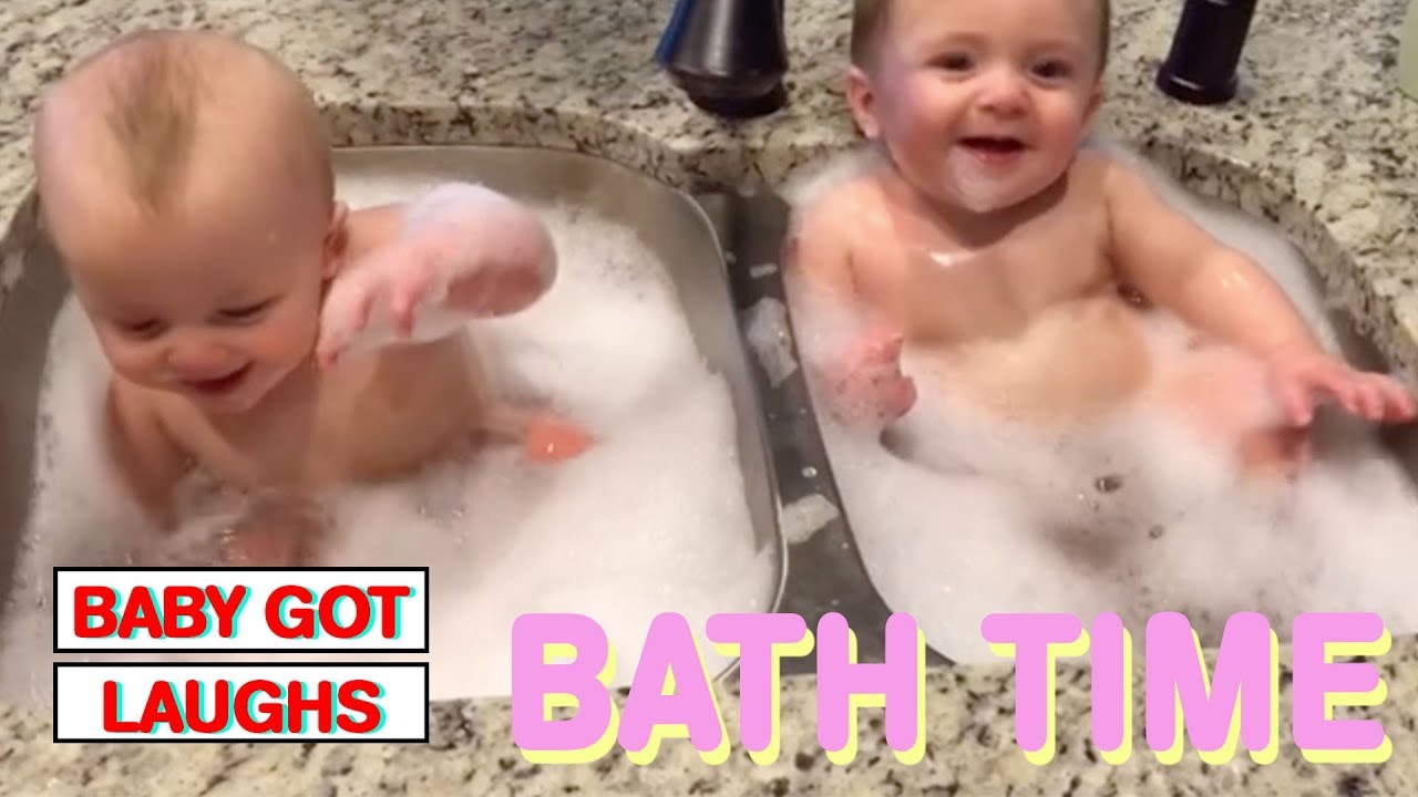 Cute Babies and Bubbles! | Adorable Squeaky Clean Baby - YouTube