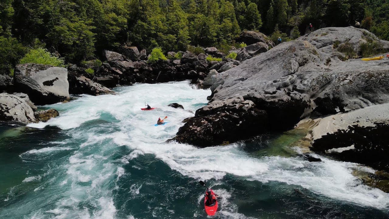 La Zeta Rapid (V+) | Aniol Serrasolses | Futaleufú River, Chile ...