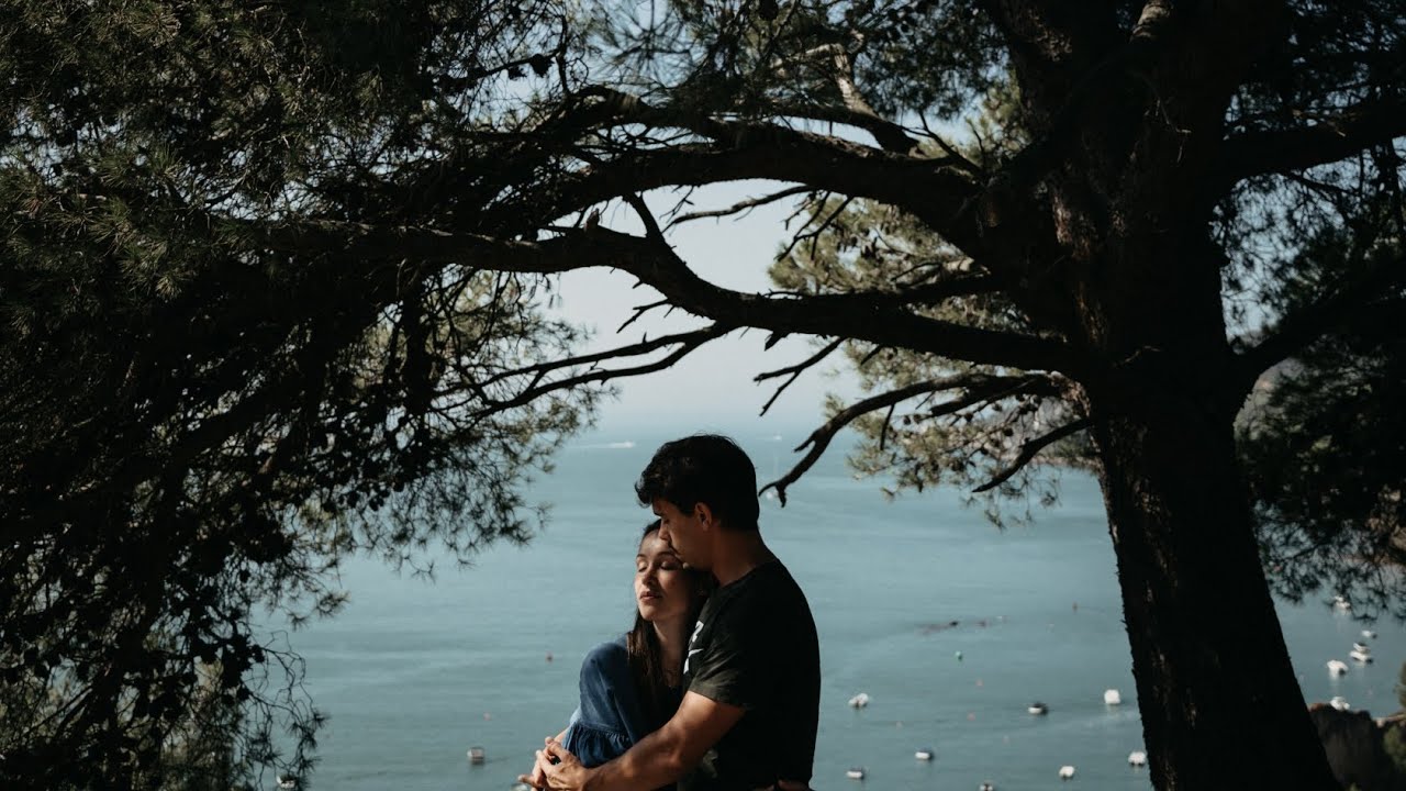 Ghea Indrawari-Jiwa yang bersedih | Lagu-lirik| cover by Weswey - YouTube