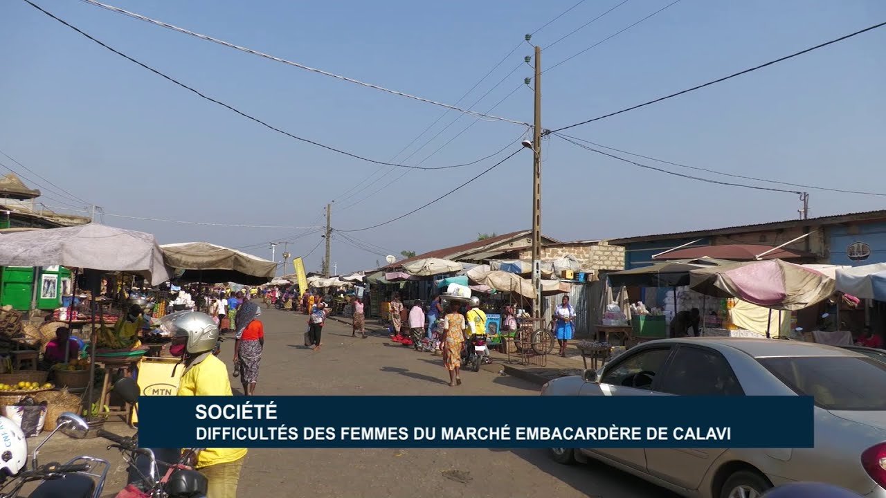 Société : Difficultés des femmes du marché embarcadère de Calavi - YouTube