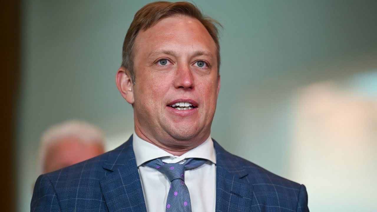 Steven Miles elected by Labor MPs as Queensland's new premier - YouTube