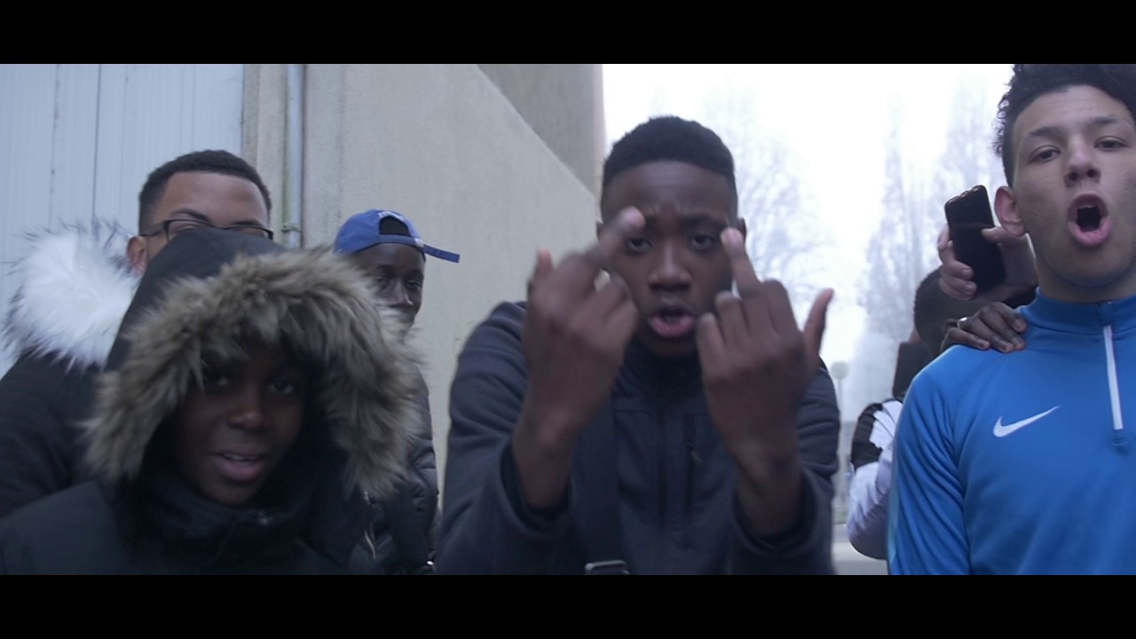 SKG - Dans le block - YouTube