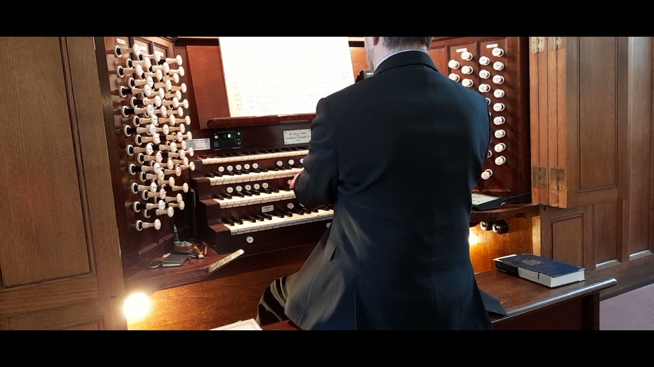 Trumpet Tune in A, David Johnson - YouTube