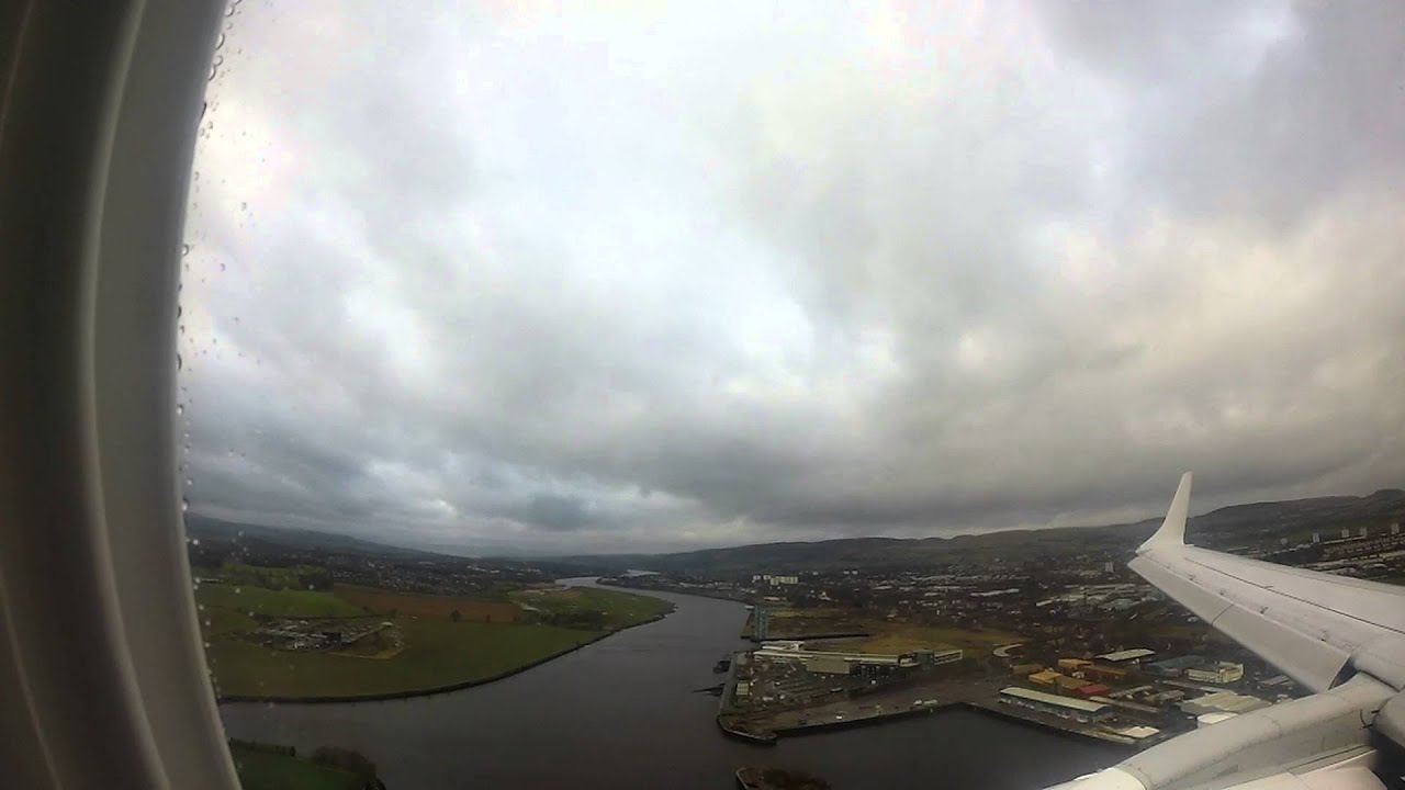 HD EXTREMELY WINDY Landing in Glasgow Airport - YouTube