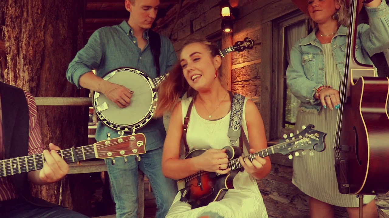 Southern Raised Sings "American Made Southern Raised" at Silver Dollar ...