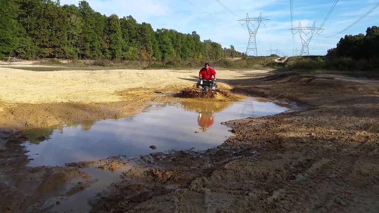 Cutting up at carter off road park - YouTube