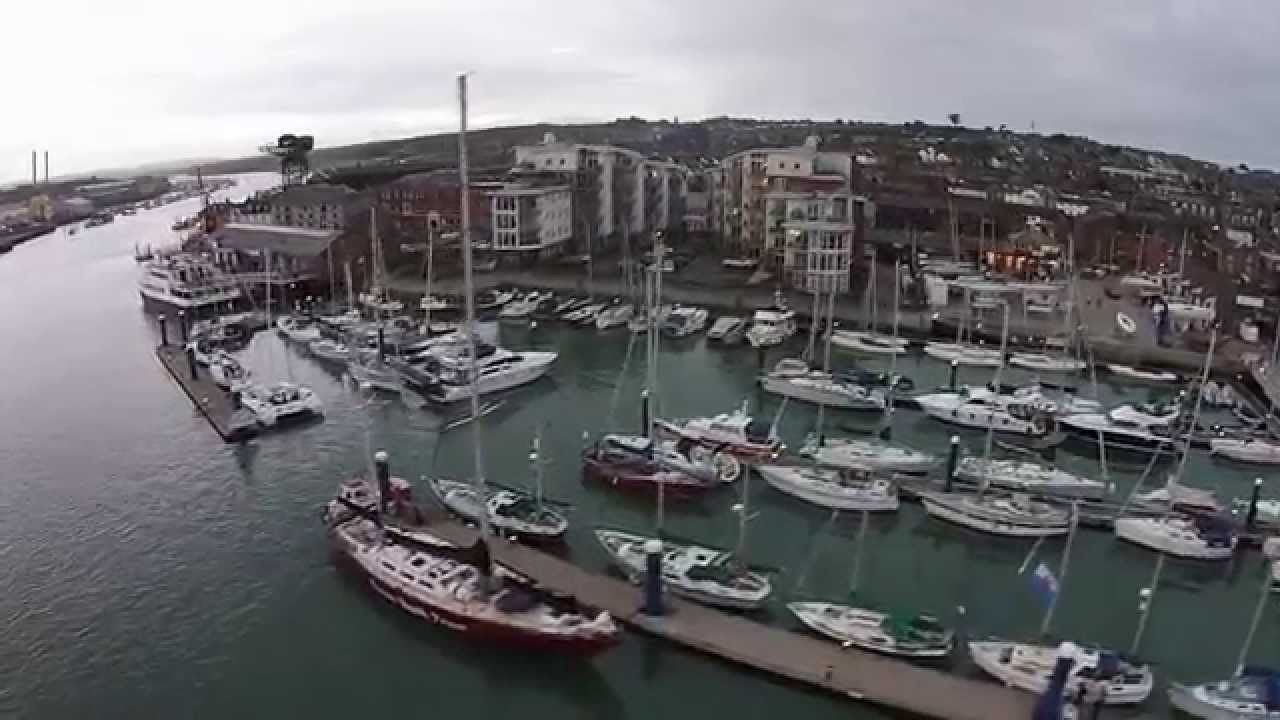 Aerial footage of Shepards Wharf Marina in Cowes Harbour - YouTube