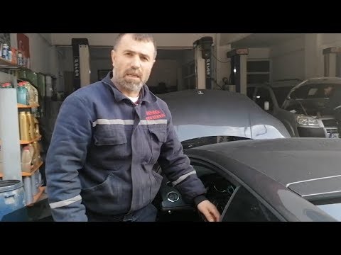 Lamborghini Gallardo 'nun Bagajı Nasıl Açılır?