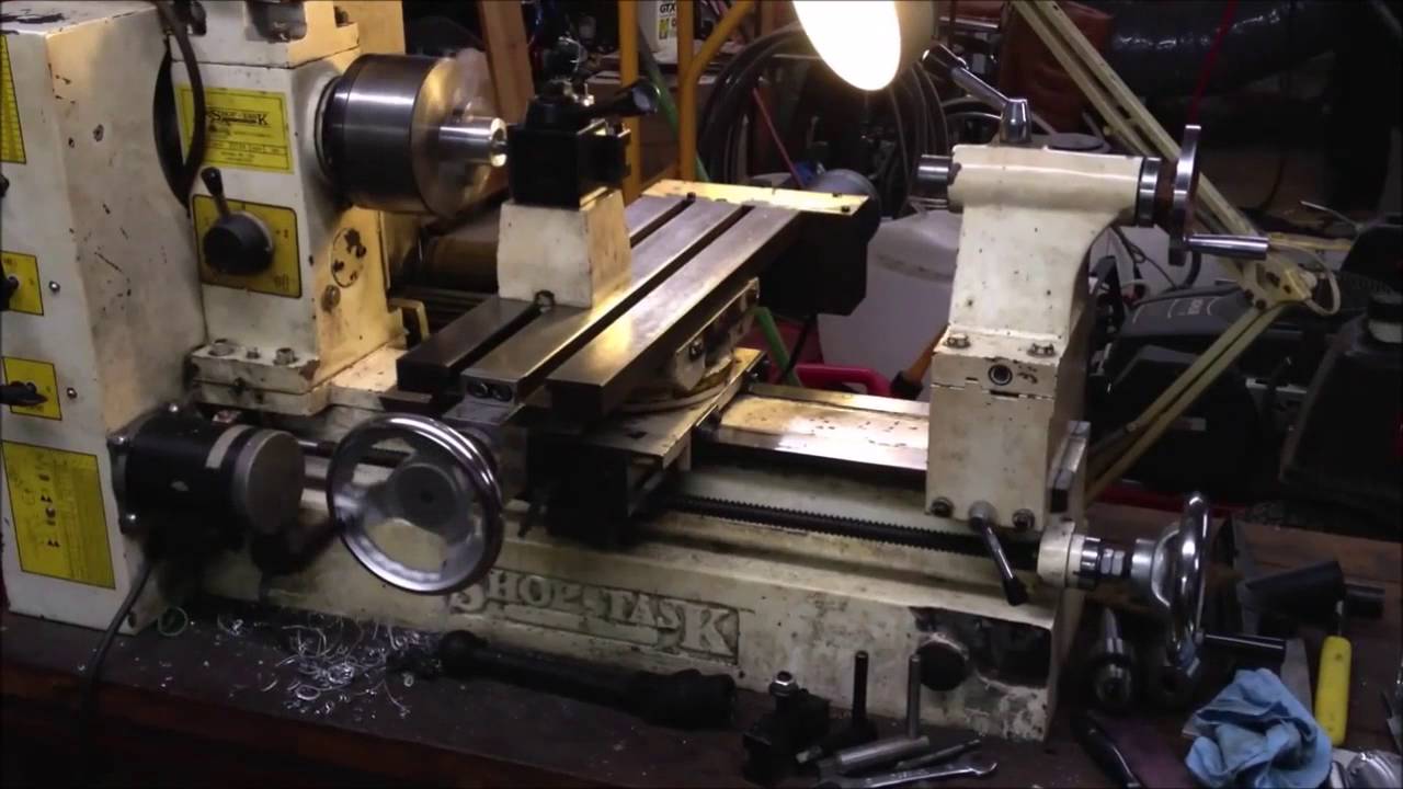 THREADING ON 25 YEAR OLD MACHINE - YouTube