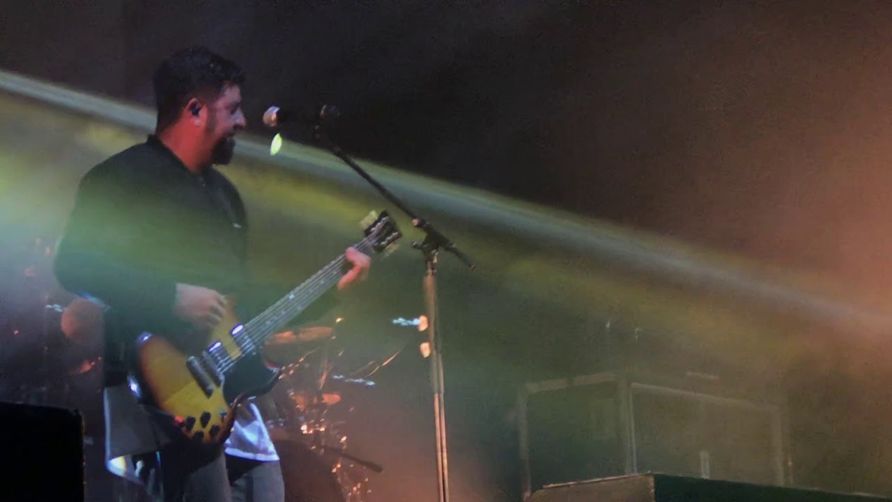 Deftones- Minerva Clip - YouTube