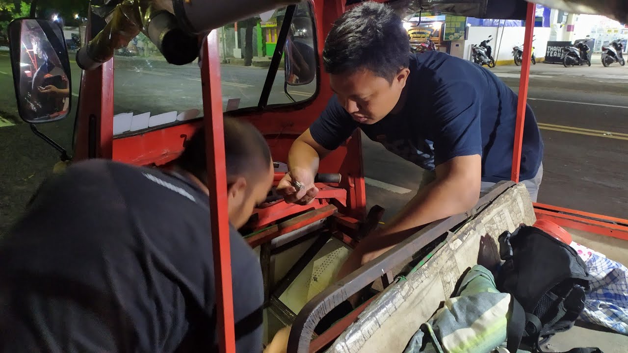 Bajaj merah orange roda 3 mesin vespa Mogok - Mas Andi Pentol Bakso # ...