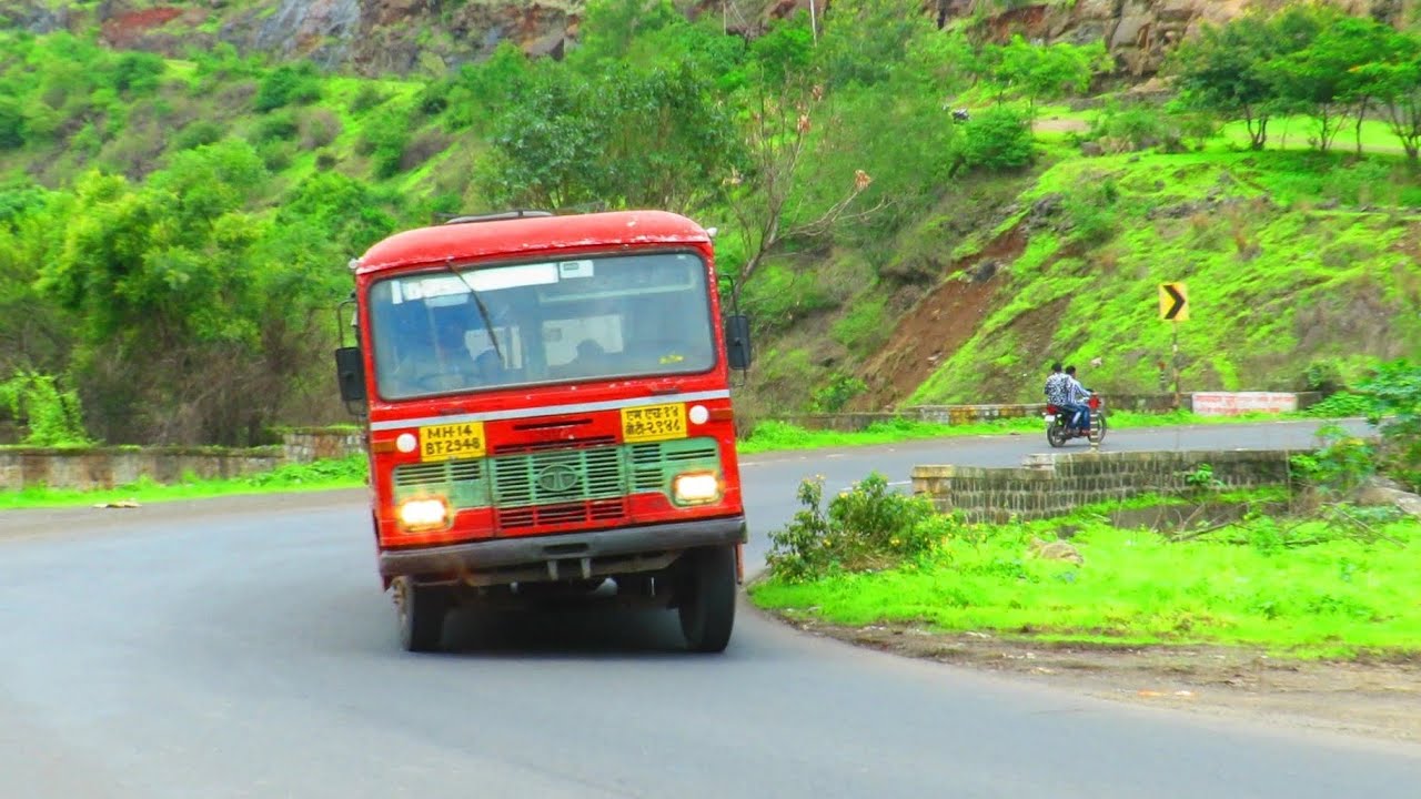 MSRTC:4 MSRTC BUS BEAUTIFULLY CAPTURED NEAR PUNE - YouTube