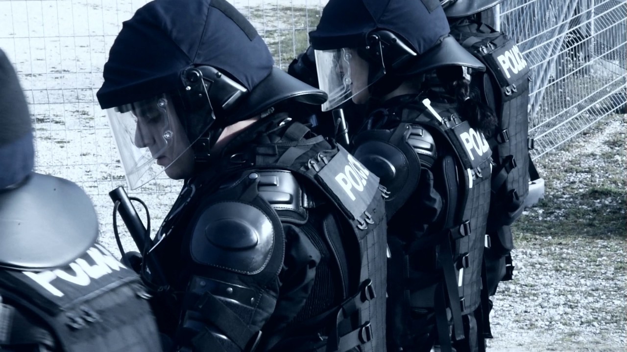 POLICE GENEVE - BSP - FORMATION 17.11.2016 - YouTube