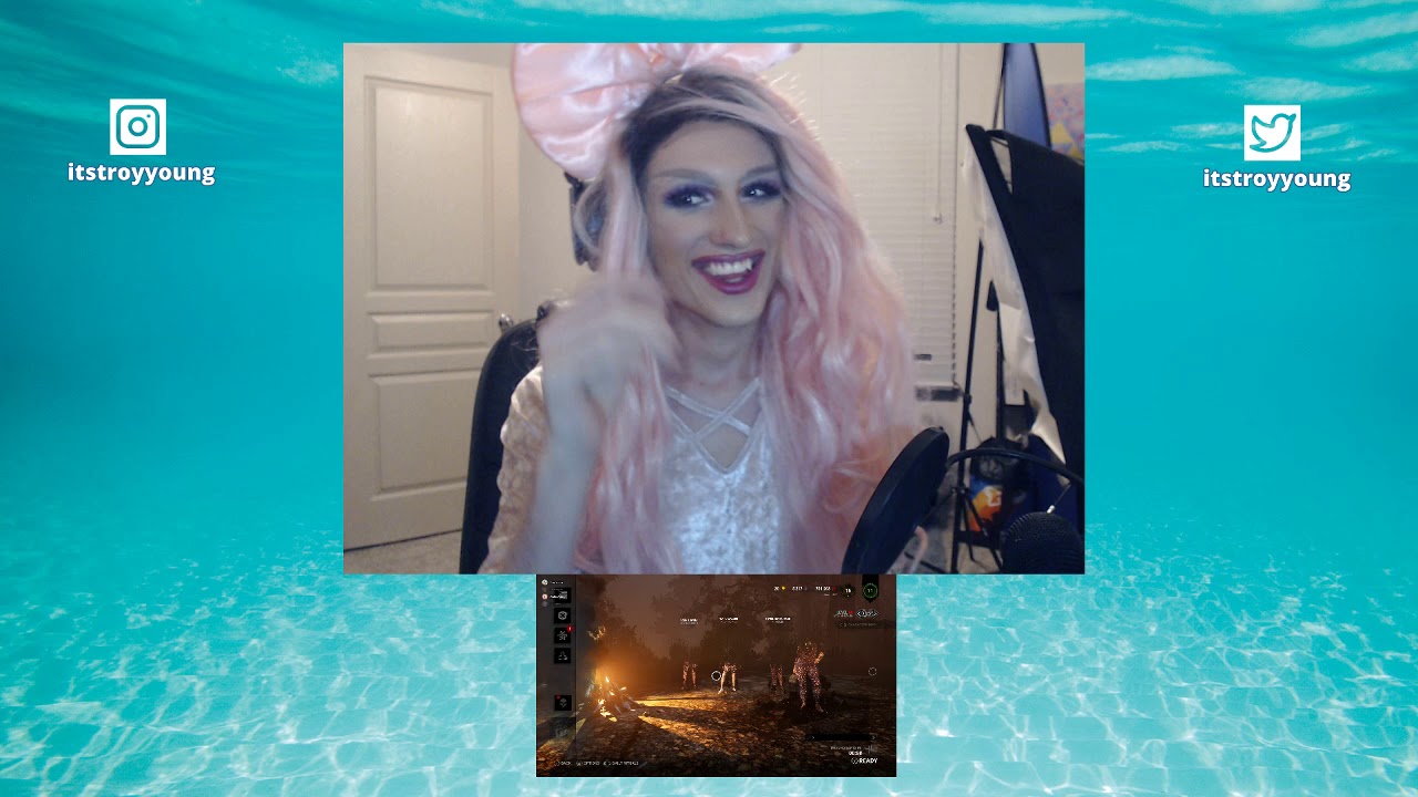 Drag Queen Plays Dead By Daylight - YouTube