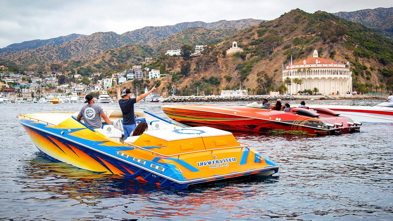 It's the Catalina Fun Run! - YouTube