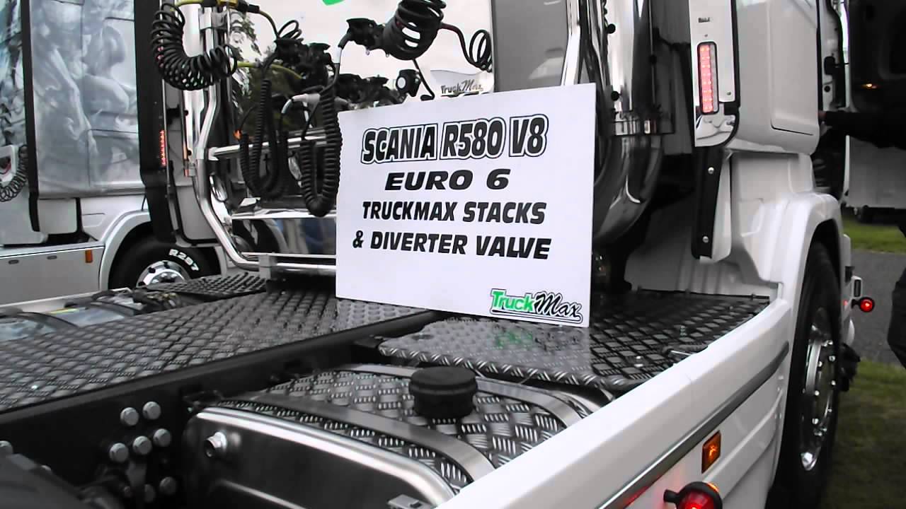SCANIA EURO 6 R580 V8 - TRUCKMAX TWIN-STACK ROAR!! - TRUCKFEST SCOTLAND ...