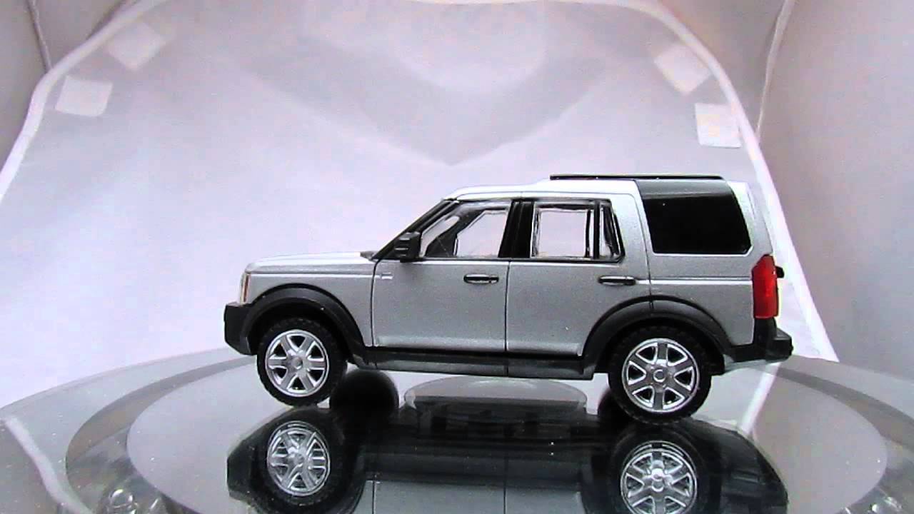 LAND ROVER DISCOVERY 3 DIE-CAST silver MODEL 1:43 SCALE MODEL BEAUTIFUL ...
