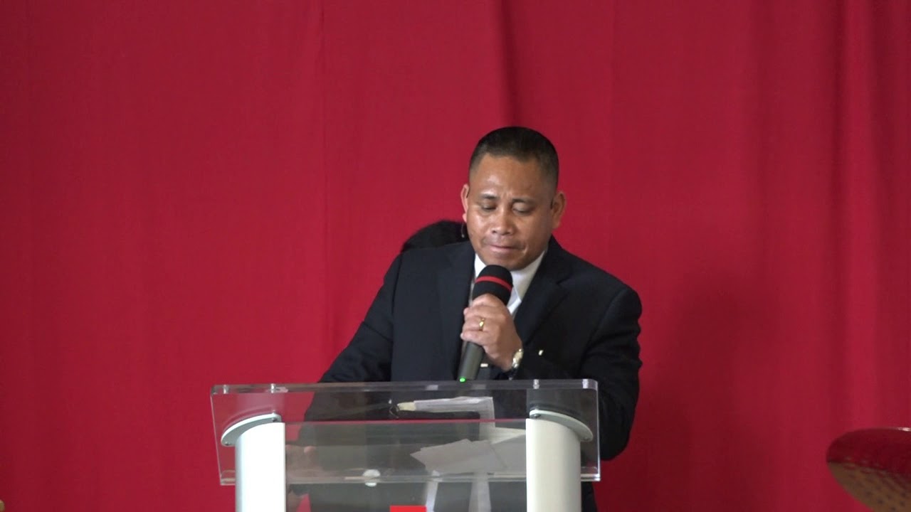 Rev. Thang Tin Lian (Solo) - YouTube