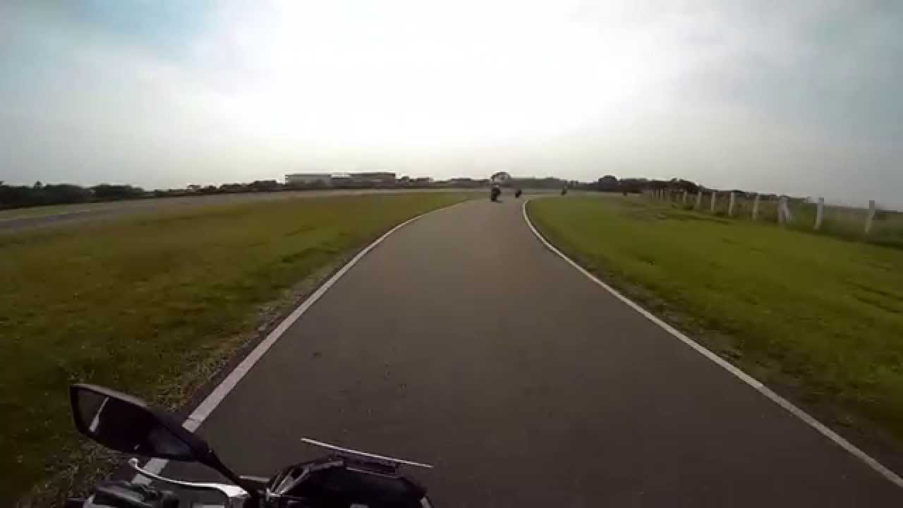 Track Day - MMRT - 2014 Kawasaki Z800 - Test Ride - YouTube