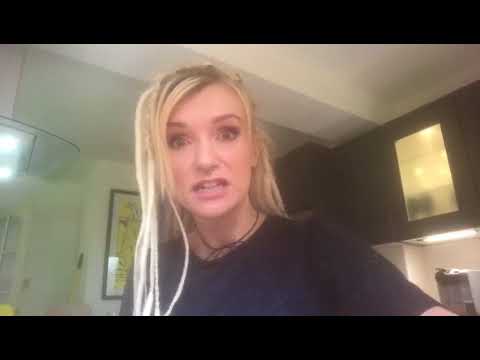 Lesbian and Bisexual Women on Coming-Out: When and Where We Want - Jo