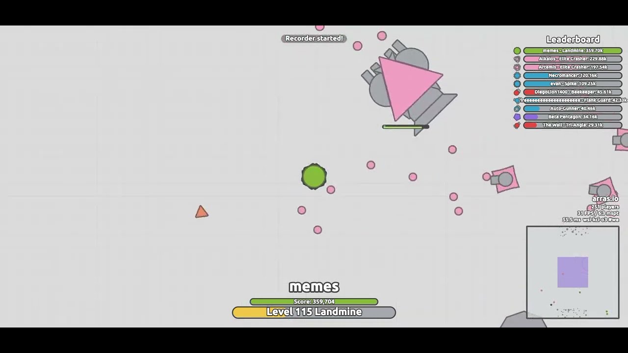 Arras.io-Killing an Elite Crasher with a Landmine - YouTube