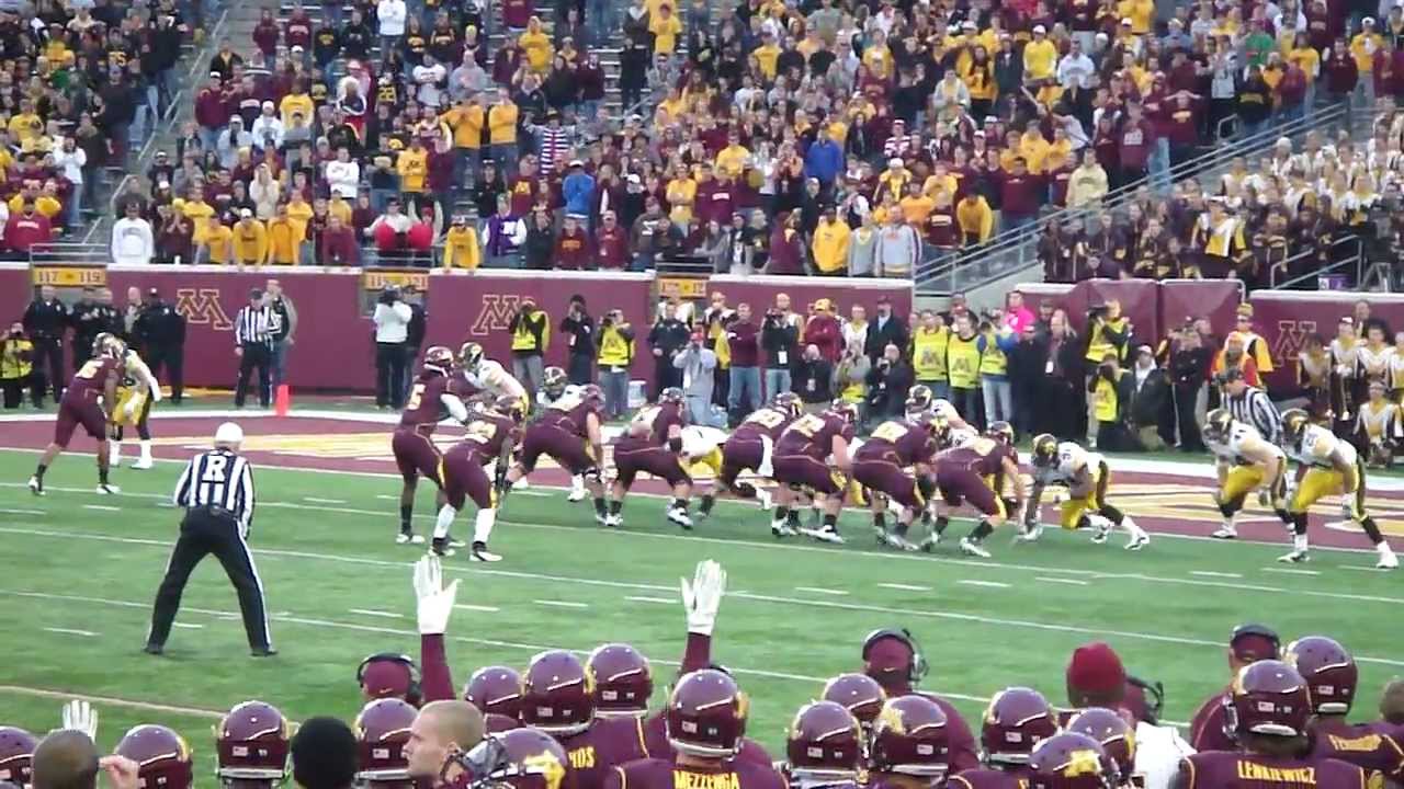 Minnesota Golden Gophers vs Iowa Hawkeyes -- Floyd of Rosedale 2011 2 ...