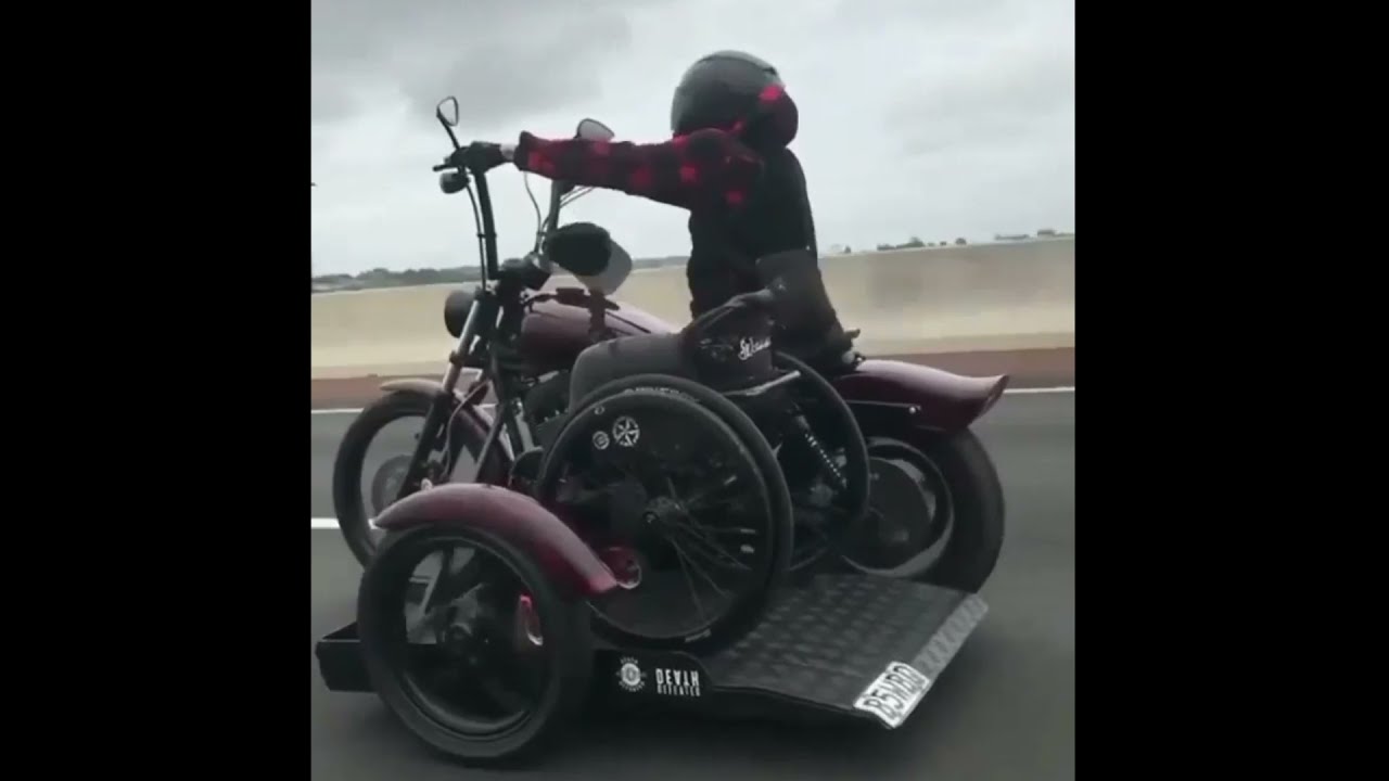 Awesome wheelchair sidecar rider - YouTube