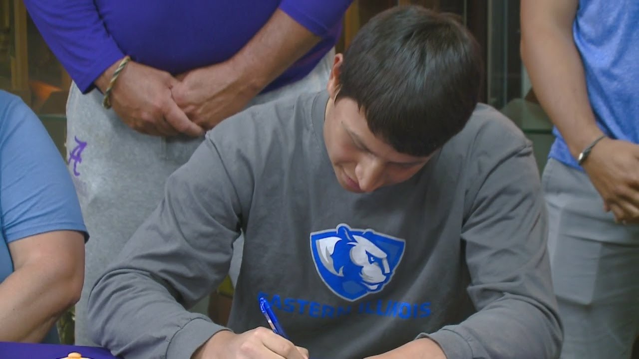 Aaron Chao of Angola signs with Eastern Illinois University for ...
